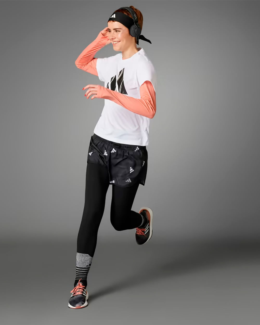 Camiseta Feminina Adidas Run It Brand Love - Drastosa | Só as Melhores ...
